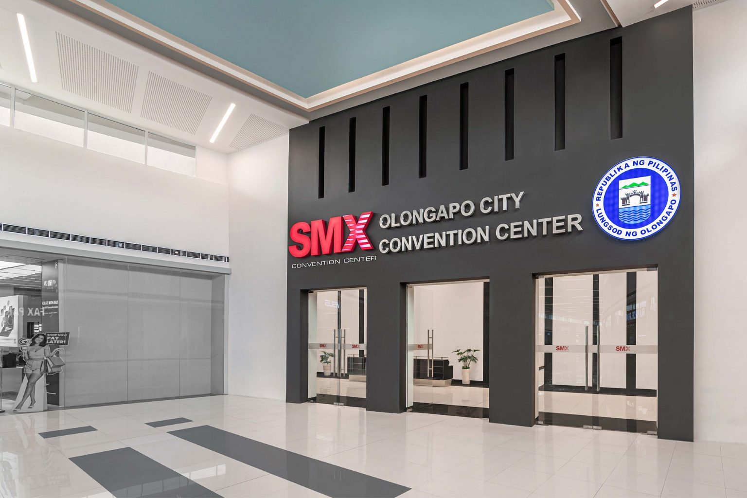 SMX Convention Center